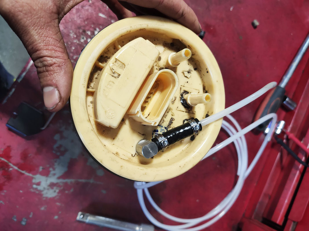 Dieselheat - Motorhome and Van Fuel Pickup Installation